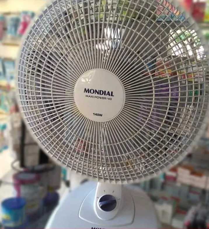 Ventilador de Mesa Mondial Maxi Power V-45-4P-NP - 40cm 3 Velocidades ...