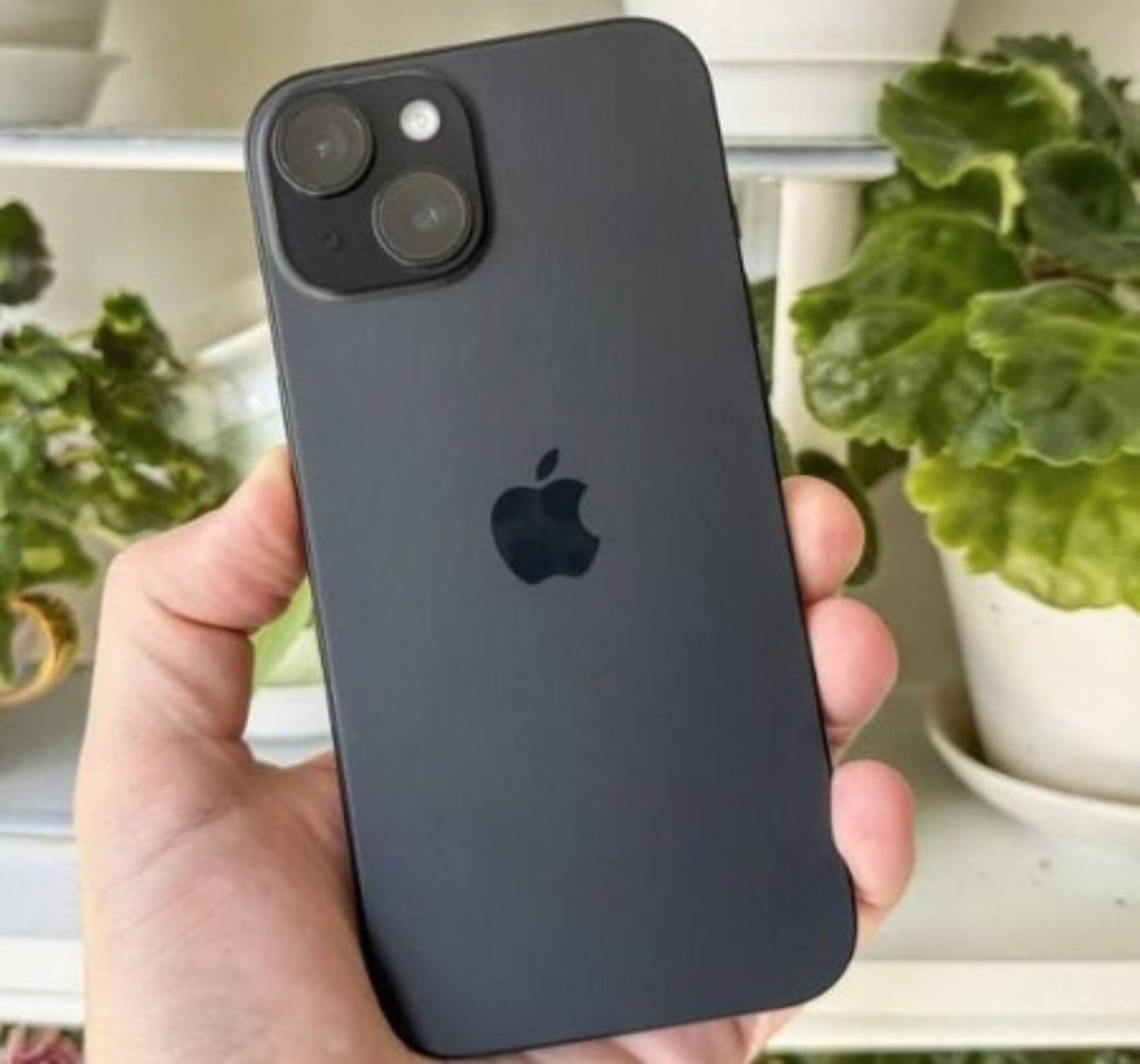 Apple iPhone 15 (128 GB) — Preto - WT Promoções